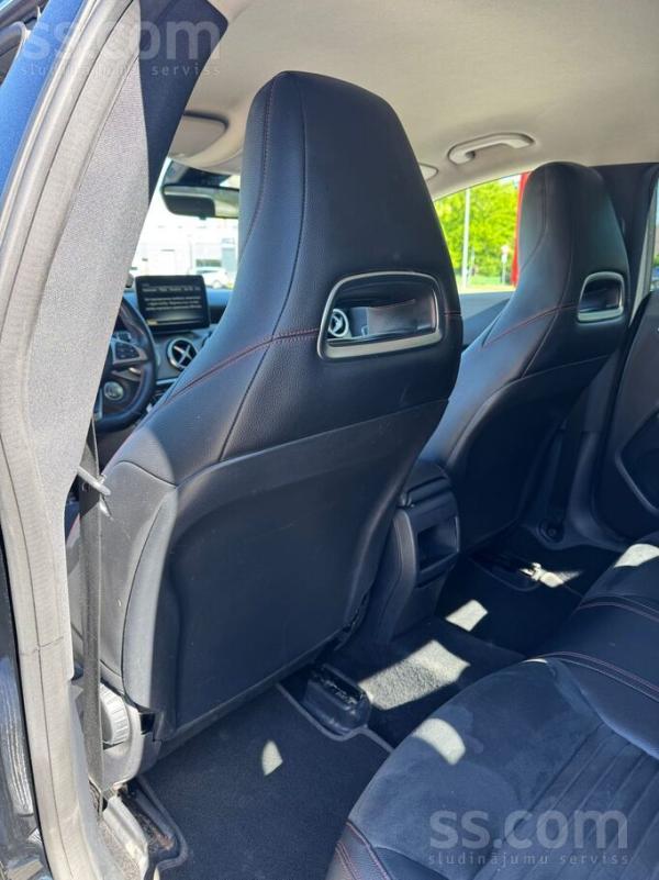 Melns Mercedes-Benz CLA 180 2016 Rīga, ar dzinēja tilpumu 1.60 L un nobraukumu 152 tūkst. km par 15000 €, foto 10 vietnē AUTOMOTO.COM.LV