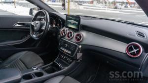 Melns Mercedes-Benz CLA 180 2017 Rīga, ar dzinēja tilpumu 1.60 L un nobraukumu 187 tūkst. km par 16990 €, foto 11 vietnē AUTOMOTO.COM.LV