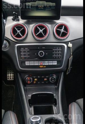 Black Mercedes-Benz CLA 180 2017 in Saldus, with an engine capacity of 1.60 L and mileage of 191 thousand km for 15200 €, photo 12 on AUTOMOTO.COM.LV