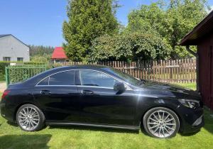 Black Mercedes-Benz CLA 180 2017 in Vilnius, with an engine capacity of 1.60 L and mileage of 38 thousand km for 21450 €, photo 8 on AUTOMOTO.COM.LV