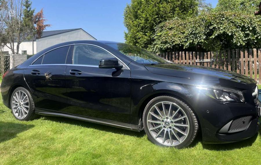 Black Mercedes-Benz CLA 180 2017 in Vilnius, with an engine capacity of 1.60 L and mileage of 38 thousand km for 21450 €, photo 9 on AUTOMOTO.COM.LV