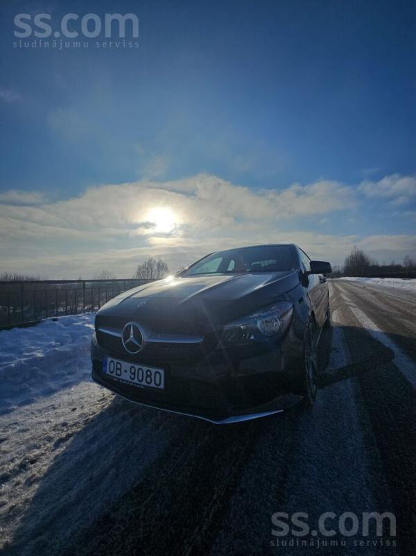 Black Mercedes-Benz CLA 180 2018 in Jekabpils, with an engine capacity of 1.60 L and mileage of 235 thousand km for 14000 €, photo 3 on AUTOMOTO.COM.LV