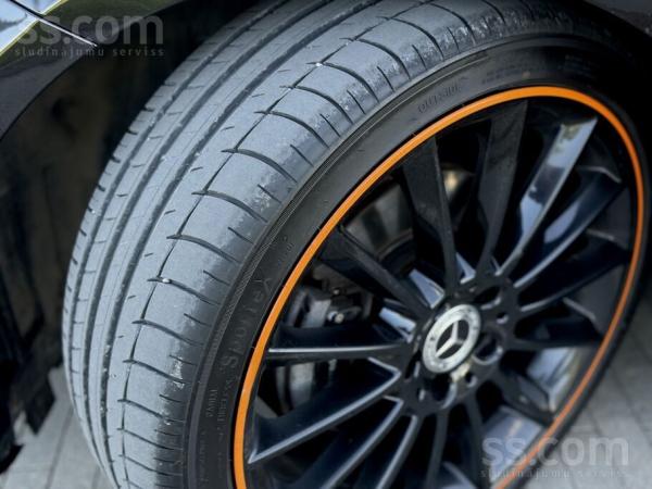 Black Mercedes-Benz CLA 180 2019 in Rezekne, with an engine capacity of 1.30 L and mileage of 168 thousand km for 22490 €, photo 7 on AUTOMOTO.COM.LV