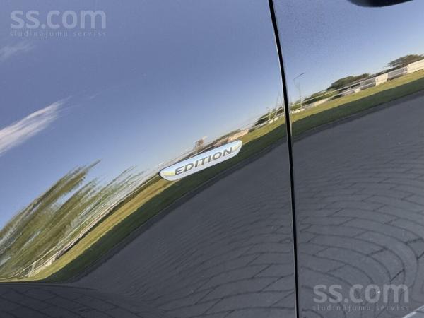 Black Mercedes-Benz CLA 180 2019 in Rezekne, with an engine capacity of 1.30 L and mileage of 168 thousand km for 22490 €, photo 8 on AUTOMOTO.COM.LV