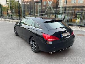 Black Mercedes-Benz CLA 180 2015 in Riga, with an engine capacity of 1.60 L and mileage of 138 thousand km for 13500 €, photo 3 on AUTOMOTO.COM.LV