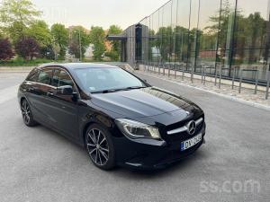 Black Mercedes-Benz CLA 180 2015 in Riga, with an engine capacity of 1.60 L and mileage of 138 thousand km for 13500 €, photo 8 on AUTOMOTO.COM.LV