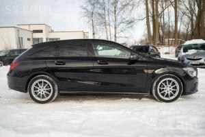 Melns Mercedes-Benz CLA 180 2015 Liepāja, ar dzinēja tilpumu 1.60 L un nobraukumu 211 tūkst. km par 12900 €, foto 4 vietnē AUTOMOTO.COM.LV