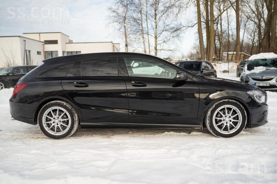 Melns Mercedes-Benz CLA 180 2015 Liepāja, ar dzinēja tilpumu 1.60 L un nobraukumu 211 tūkst. km par 12900 €, foto 4 vietnē AUTOMOTO.COM.LV