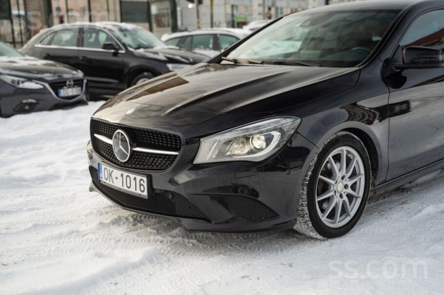 Melns Mercedes-Benz CLA 180 2015 Liepāja, ar dzinēja tilpumu 1.60 L un nobraukumu 211 tūkst. km par 12900 €, foto 13 vietnē AUTOMOTO.COM.LV