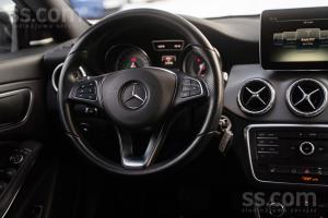 Melns Mercedes-Benz CLA 180 2015 Liepāja, ar dzinēja tilpumu 1.60 L un nobraukumu 211 tūkst. km par 12900 €, foto 33 vietnē AUTOMOTO.COM.LV