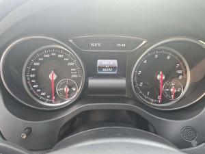 Melns Mercedes-Benz CLA 180 2018 Šauļi, ar dzinēja tilpumu 1.60 L un nobraukumu 58 tūkst. km par 15000 €, foto 13 vietnē AUTOMOTO.COM.LV