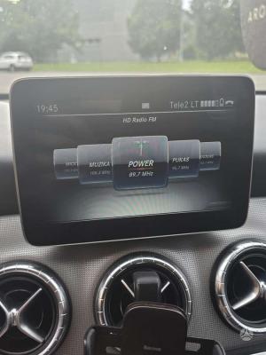 Melns Mercedes-Benz CLA 180 2018 Šauļi, ar dzinēja tilpumu 1.60 L un nobraukumu 58 tūkst. km par 15000 €, foto 14 vietnē AUTOMOTO.COM.LV