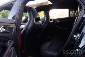 Melns Mercedes-Benz CLA 180 2018 Liepāja, ar dzinēja tilpumu 1.60 L un nobraukumu 168 tūkst. km par 14950 €, foto 24 vietnē AUTOMOTO.COM.LV