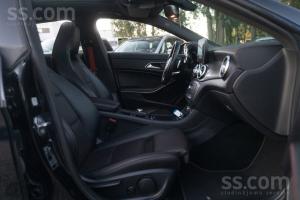 Melns Mercedes-Benz CLA 180 2018 Liepāja, ar dzinēja tilpumu 1.60 L un nobraukumu 168 tūkst. km par 14950 €, foto 32 vietnē AUTOMOTO.COM.LV