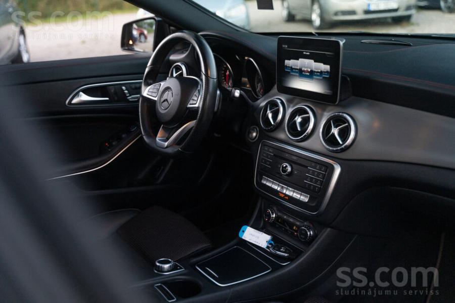 Melns Mercedes-Benz CLA 180 2018 Liepāja, ar dzinēja tilpumu 1.60 L un nobraukumu 168 tūkst. km par 14950 €, foto 35 vietnē AUTOMOTO.COM.LV