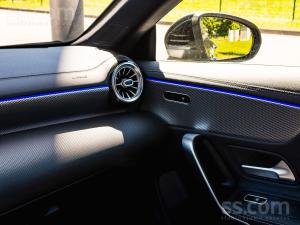 Melns Mercedes-Benz CLA 180 2020 Rīga, ar dzinēja tilpumu 1.40 L un nobraukumu 170 tūkst. km par 21900 €, foto 17 vietnē AUTOMOTO.COM.LV
