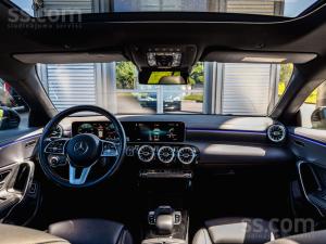 Melns Mercedes-Benz CLA 180 2020 Rīga, ar dzinēja tilpumu 1.40 L un nobraukumu 170 tūkst. km par 21900 €, foto 24 vietnē AUTOMOTO.COM.LV