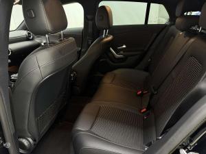 Melns Mercedes-Benz CLA 180 2020 Viļņa, ar dzinēja tilpumu 1.33 L un nobraukumu 57 tūkst. km par 19750 €, foto 12 vietnē AUTOMOTO.COM.LV