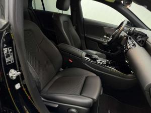 Melns Mercedes-Benz CLA 180 2020 Viļņa, ar dzinēja tilpumu 1.33 L un nobraukumu 57 tūkst. km par 19700 €, foto 16 vietnē AUTOMOTO.COM.LV