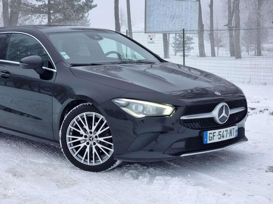 Melns Mercedes-Benz CLA 180 2022 Tauragė, ar dzinēja tilpumu 2.00 L un nobraukumu 290 tūkst. km par 14900 €, foto 1 vietnē AUTOMOTO.COM.LV
