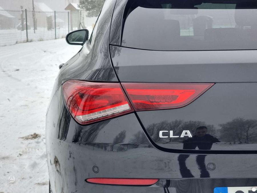 Melns Mercedes-Benz CLA 180 2022 Tauragė, ar dzinēja tilpumu 2.00 L un nobraukumu 290 tūkst. km par 14900 €, foto 11 vietnē AUTOMOTO.COM.LV