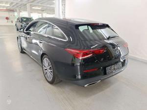 Melns Mercedes-Benz CLA 180 2022 Viļņa, ar dzinēja tilpumu 1.33 L un nobraukumu 48 tūkst. km par 23840 €, foto 5 vietnē AUTOMOTO.COM.LV