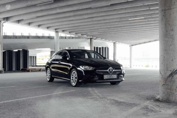 Black Mercedes-Benz CLA 180 2022 in Kaunas, with an engine capacity of 1.95 L and mileage of 101 thousand km for 18400 €, photo 1 on AUTOMOTO.COM.LV