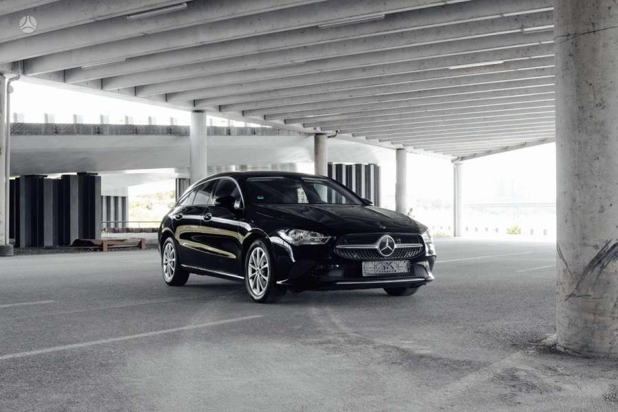 Black Mercedes-Benz CLA 180 2022 in Kaunas, with an engine capacity of 1.95 L and mileage of 101 thousand km for 18400 €, photo 1 on AUTOMOTO.COM.LV