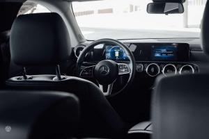 Black Mercedes-Benz CLA 180 2022 in Kaunas, with an engine capacity of 1.95 L and mileage of 101 thousand km for 18400 €, photo 11 on AUTOMOTO.COM.LV