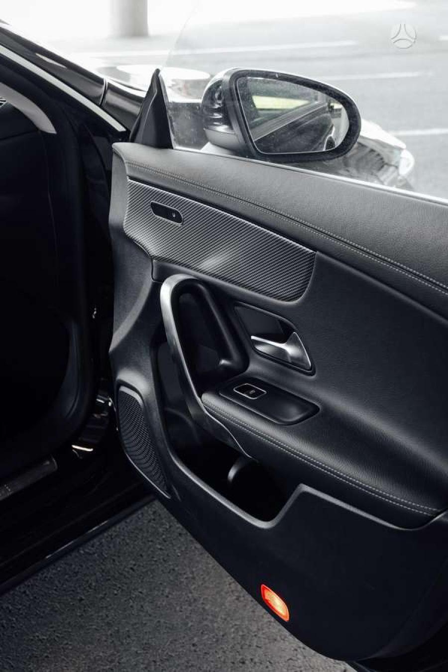 Black Mercedes-Benz CLA 180 2022 in Kaunas, with an engine capacity of 1.95 L and mileage of 101 thousand km for 18400 €, photo 12 on AUTOMOTO.COM.LV
