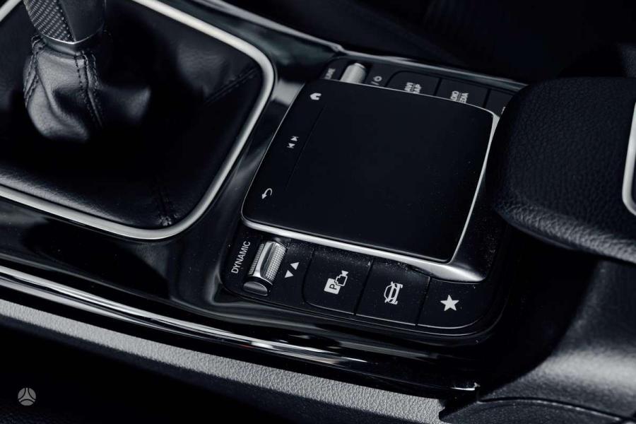 Black Mercedes-Benz CLA 180 2022 in Kaunas, with an engine capacity of 1.95 L and mileage of 101 thousand km for 18400 €, photo 22 on AUTOMOTO.COM.LV