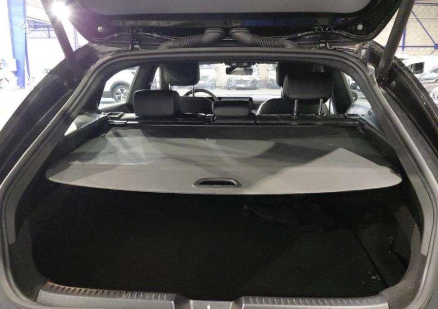 Black Mercedes-Benz CLA 180 2023 in Vilnius, with an engine capacity of 1.33 L and mileage of 215 thousand km for 18754 €, photo 5 on AUTOMOTO.COM.LV