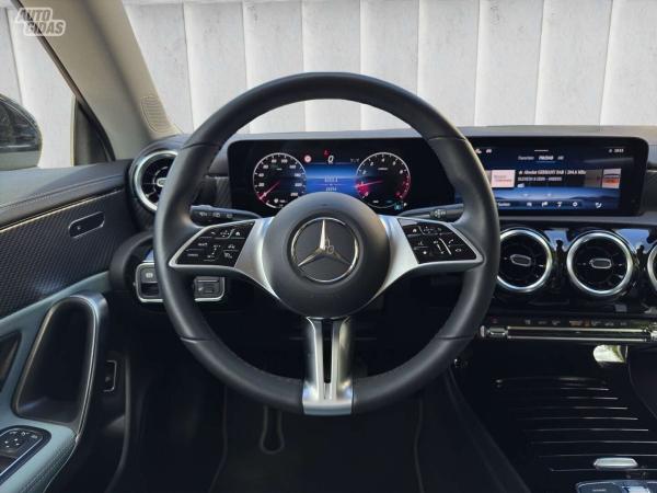 Melns Mercedes-Benz CLA 180 2024 Kauņa, ar dzinēja tilpumu 1.30 L un nobraukumu 30 tūkst. km par 30999 €, foto 10 vietnē AUTOMOTO.COM.LV