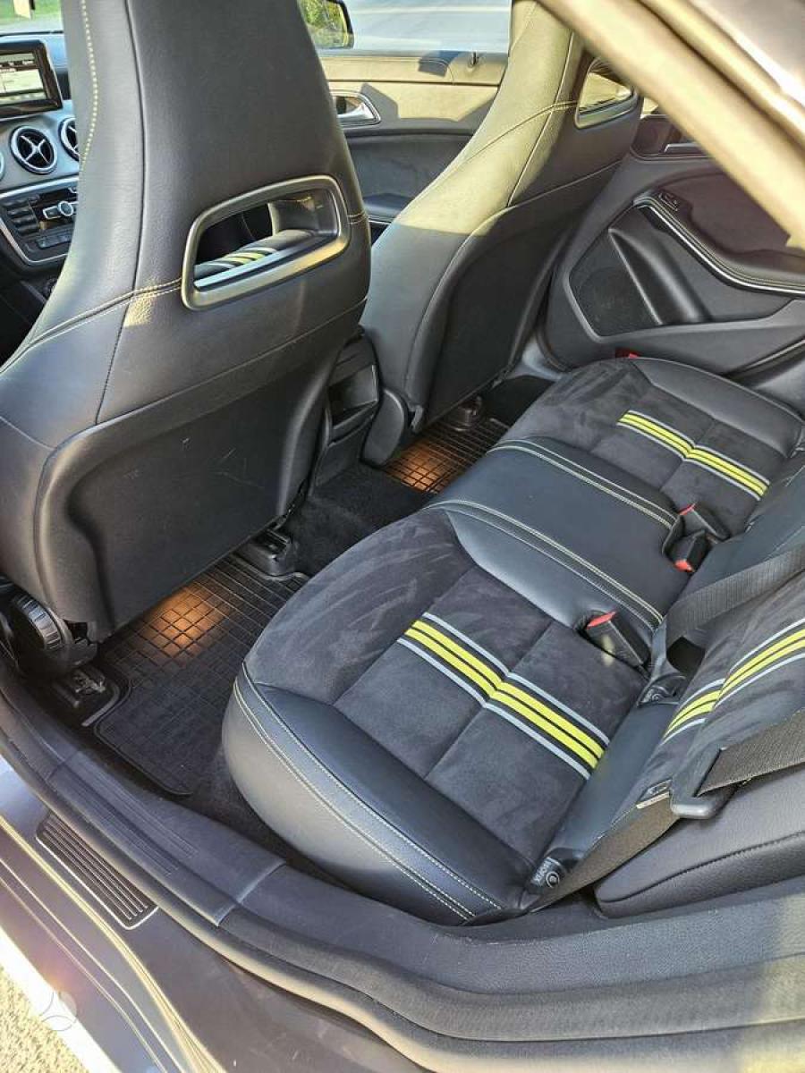 Grey Mercedes-Benz CLA 180 2014 in Kazlu Ruda, with an engine capacity of 0.00 L and mileage of 107 thousand km for 16000 €, photo 11 on AUTOMOTO.COM.LV