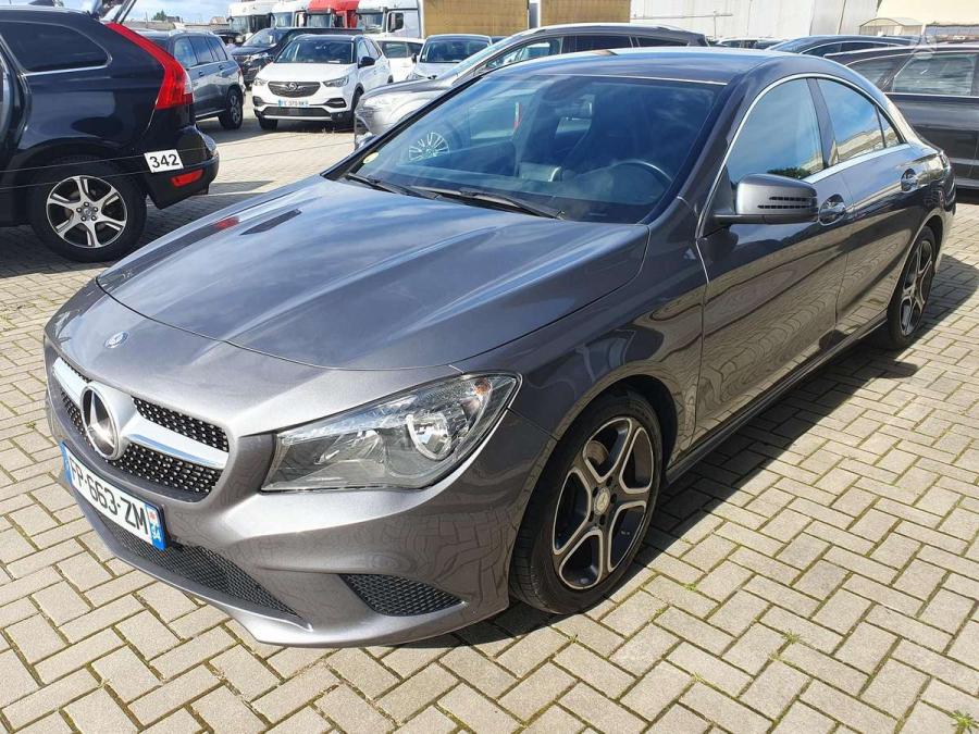Grey Mercedes-Benz CLA 180 2014 in Taurage, with an engine capacity of 1.50 L and mileage of 127 thousand km for 11500 €, photo 13 on AUTOMOTO.COM.LV
