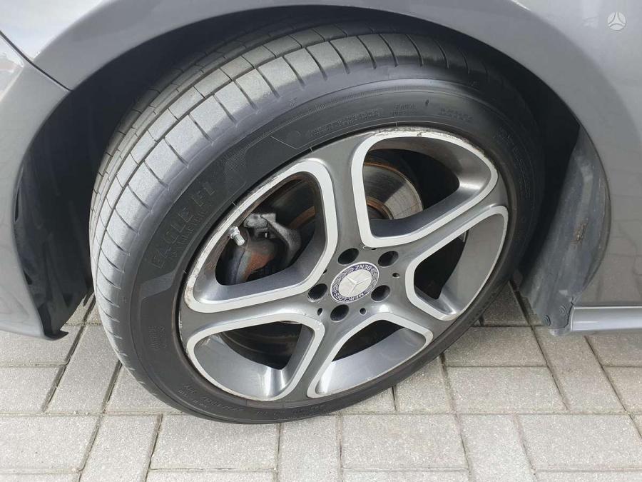 Grey Mercedes-Benz CLA 180 2014 in Taurage, with an engine capacity of 1.50 L and mileage of 127 thousand km for 11500 €, photo 19 on AUTOMOTO.COM.LV