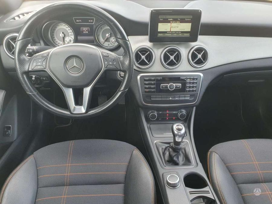 Grey Mercedes-Benz CLA 180 2014 in Taurage, with an engine capacity of 1.50 L and mileage of 127 thousand km for 11500 €, photo 22 on AUTOMOTO.COM.LV