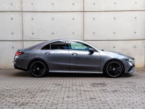 Pelēks Mercedes-Benz CLA 180 2024 Rīga, ar dzinēja tilpumu 1.40 L un nobraukumu 8 tūkst. km par 43900 €, foto 4 vietnē AUTOMOTO.COM.LV