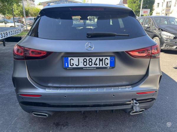 Pelēks Mercedes-Benz CLA 180 2022 Panevēža, ar dzinēja tilpumu 2.00 L un nobraukumu 83 tūkst. km par 15300 €, foto 5 vietnē AUTOMOTO.COM.LV