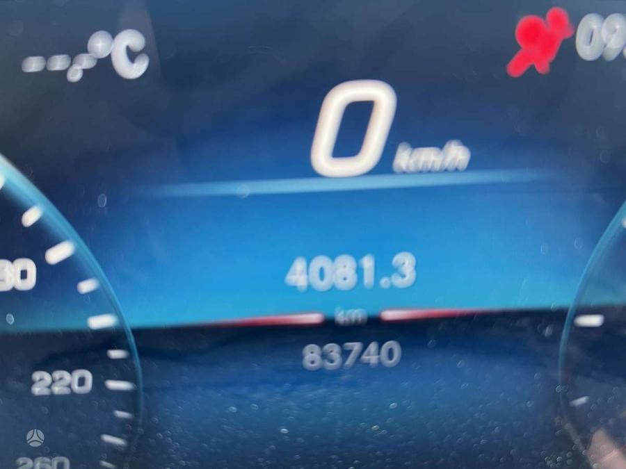 Pelēks Mercedes-Benz CLA 180 2022 Panevēža, ar dzinēja tilpumu 2.00 L un nobraukumu 83 tūkst. km par 15300 €, foto 12 vietnē AUTOMOTO.COM.LV