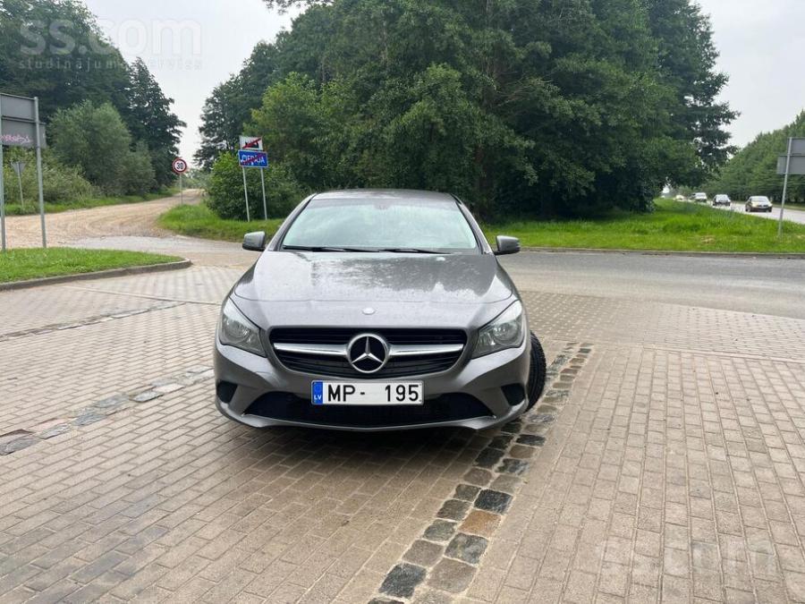 Pelēks Mercedes-Benz CLA 180 2014 Liepāja, ar dzinēja tilpumu 1.40 L un nobraukumu 282 tūkst. km par 9000 €, foto 1 vietnē AUTOMOTO.COM.LV