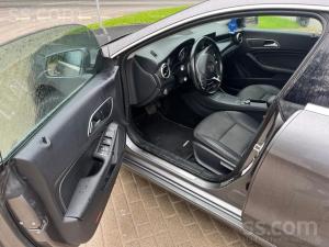 Pelēks Mercedes-Benz CLA 180 2014 Liepāja, ar dzinēja tilpumu 1.40 L un nobraukumu 282 tūkst. km par 9000 €, foto 8 vietnē AUTOMOTO.COM.LV