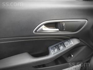 Pelēks Mercedes-Benz CLA 180 2014 Liepāja, ar dzinēja tilpumu 1.40 L un nobraukumu 282 tūkst. km par 9000 €, foto 12 vietnē AUTOMOTO.COM.LV