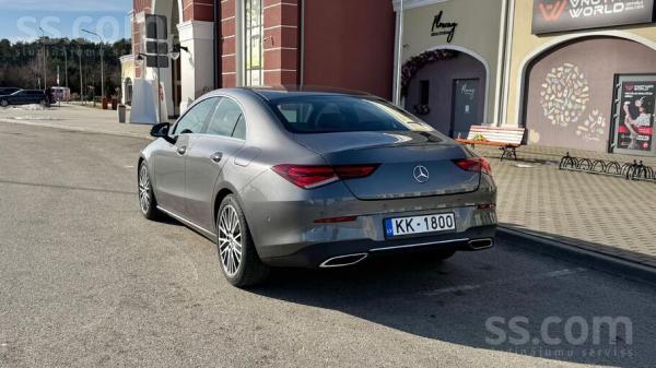 Grey Mercedes-Benz CLA 180 2019 in Jurmala, with an engine capacity of 1.40 L and mileage of 181 thousand km for 23900 €, photo 4 on AUTOMOTO.COM.LV