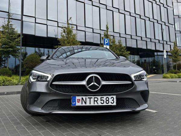 Grey Mercedes-Benz CLA 180 2020 in Vilnius, with an engine capacity of 1.46 L and mileage of 138 thousand km for 20800 €, photo 1 on AUTOMOTO.COM.LV