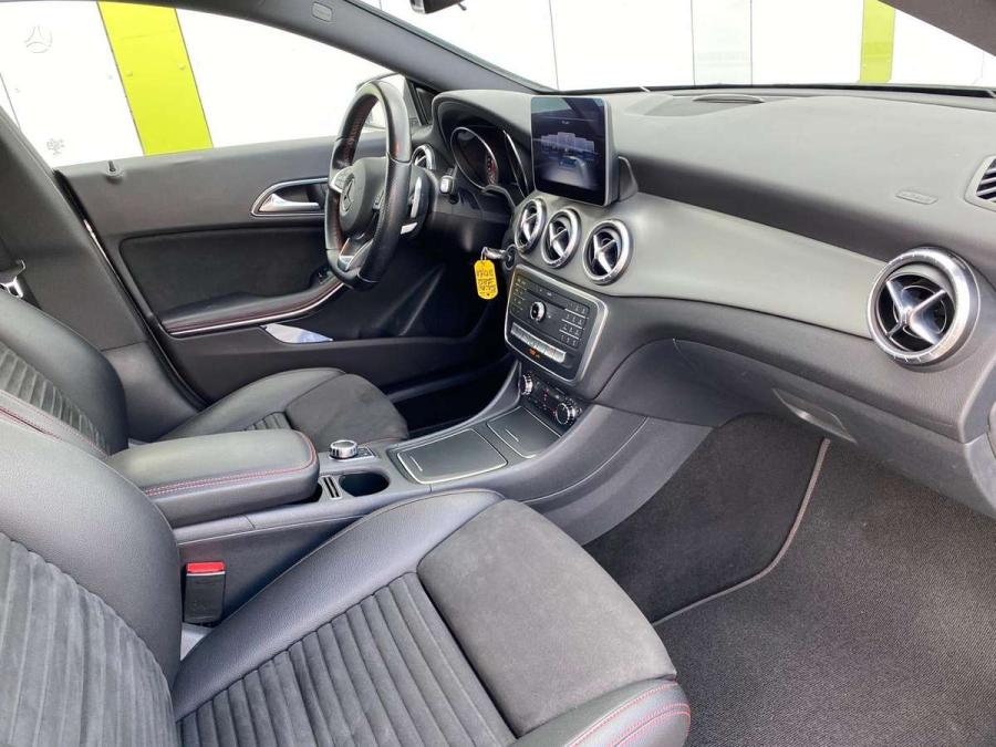 Pelēks Mercedes-Benz CLA 180 2018 Raseiniai, ar dzinēja tilpumu 1.46 L un nobraukumu 215 tūkst. km par 10900 €, foto 14 vietnē AUTOMOTO.COM.LV