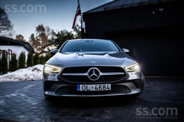 Grey Mercedes-Benz CLA 180 2020 in Riga, with an engine capacity of 1.50 L and mileage of 207 thousand km for 18500 €, photo 4 on AUTOMOTO.COM.LV