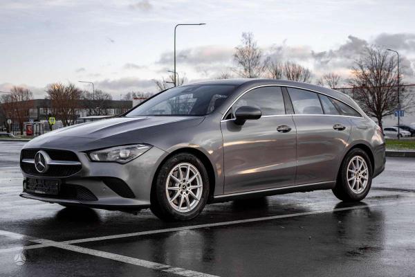 Pelēks Mercedes-Benz CLA 180 2022 Kauņa, ar dzinēja tilpumu 1.95 L un nobraukumu 226 tūkst. km par 16900 €, foto 1 vietnē AUTOMOTO.COM.LV
