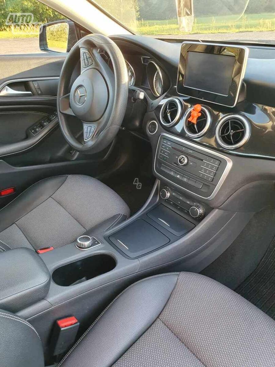 Mercedes-Benz CLA 180 2015 Šilalė, ar dzinēja tilpumu 1.50 L un nobraukumu 295 tūkst. km par 12000 €, foto 7 vietnē AUTOMOTO.COM.LV