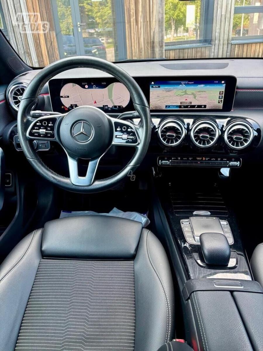 Mercedes-Benz CLA 180 2020 in Taurage, with an engine capacity of 1.30 L and mileage of 200 thousand km for 16500 €, photo 12 on AUTOMOTO.COM.LV